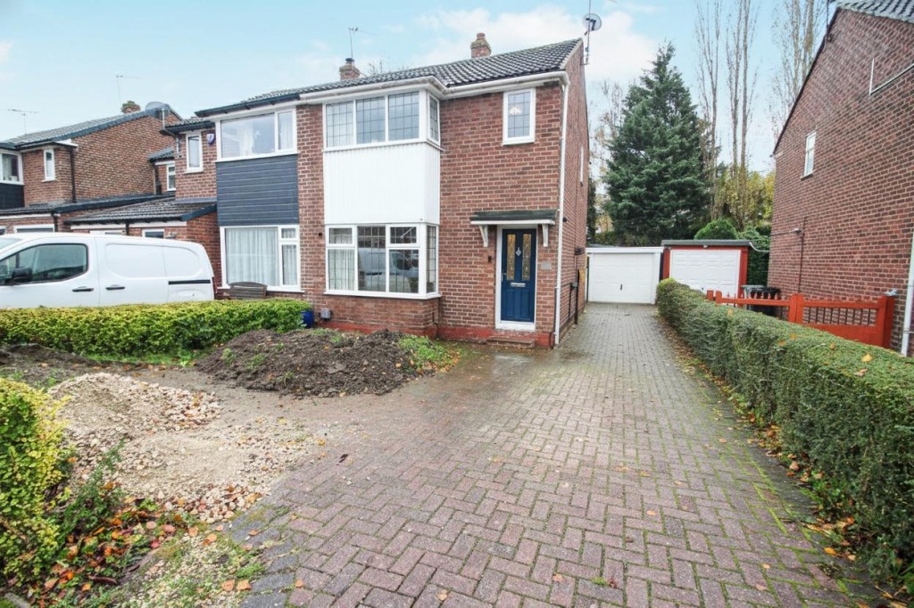 Richmond Way, Garforth, Leeds, 3 bedroom, House - Semi-Detached